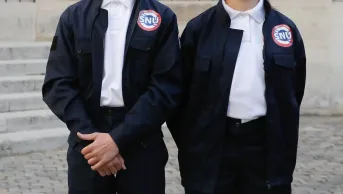 Découvrez à quoi ressemble l'uniforme du Service national universel