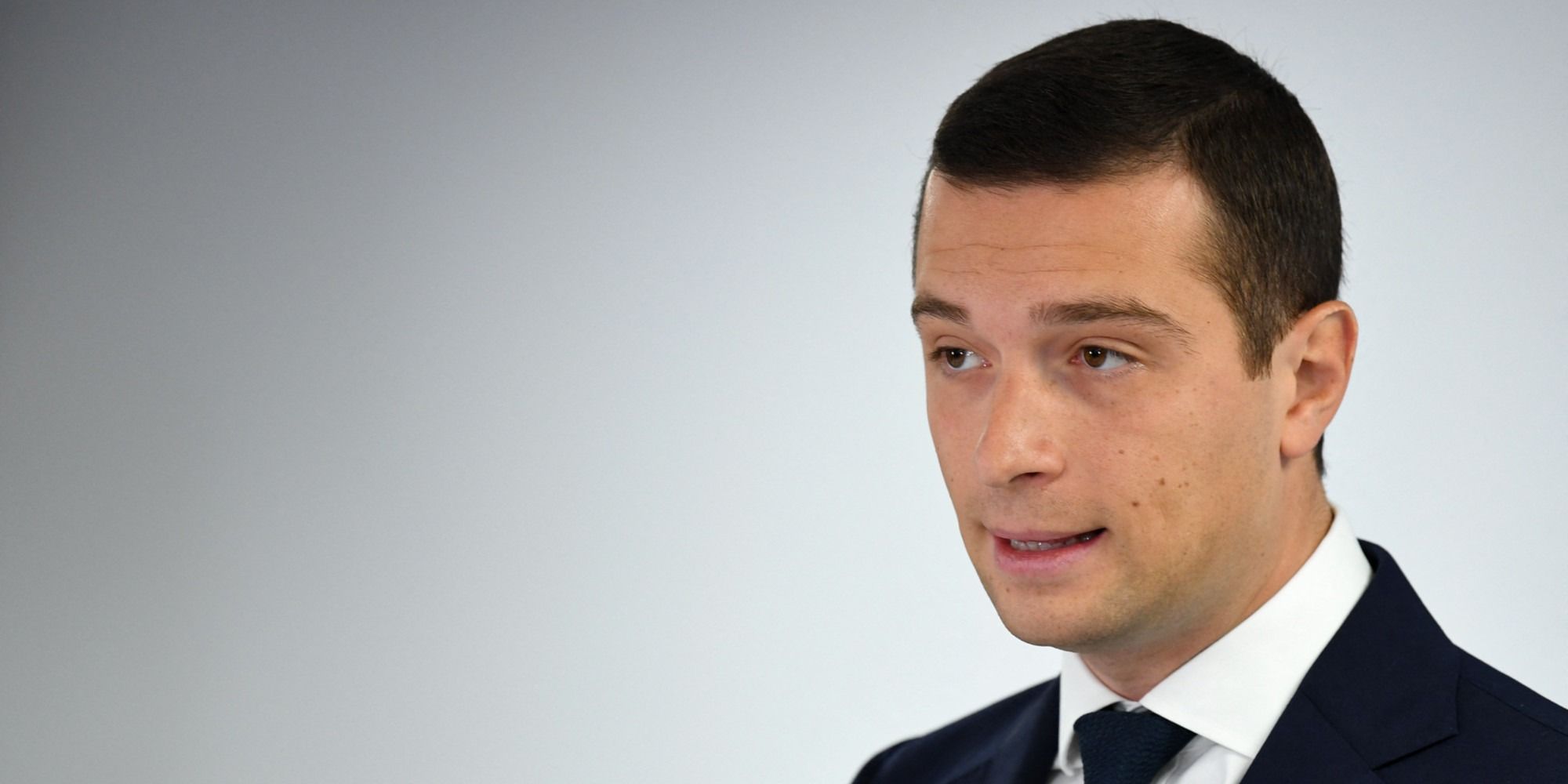 Élections européennes : Jordan Bardella lance sa campagne à Marseille ...