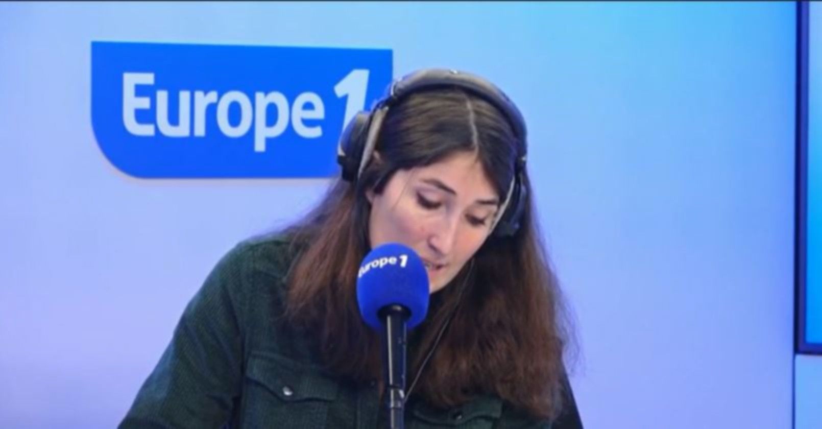 La quasi-totalité d’une rédaction démissionne, une possible sanction contre C8 et la ...