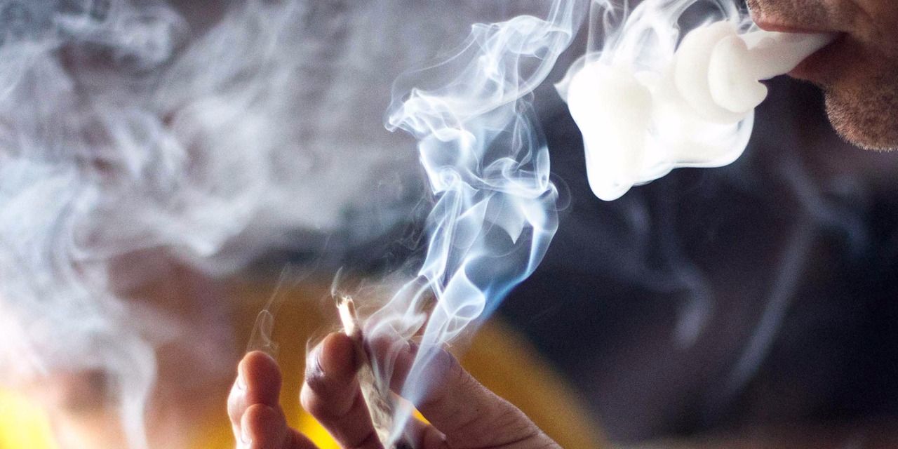 Drogue : Lausanne va expérimenter le "joint légal"