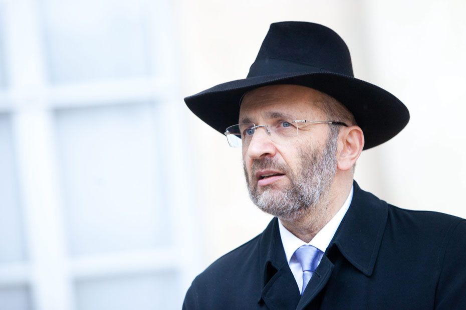 Le grand rabbin de France passe aux aveux
