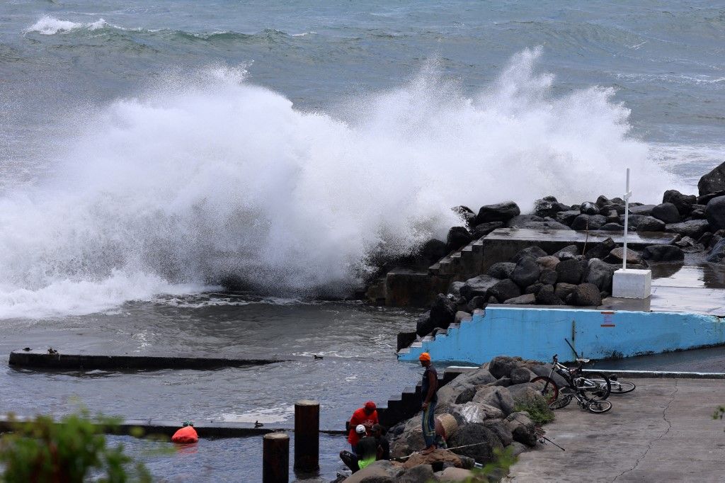 Cyclone Garance à La Réunion : trois morts et deux personnes disparues