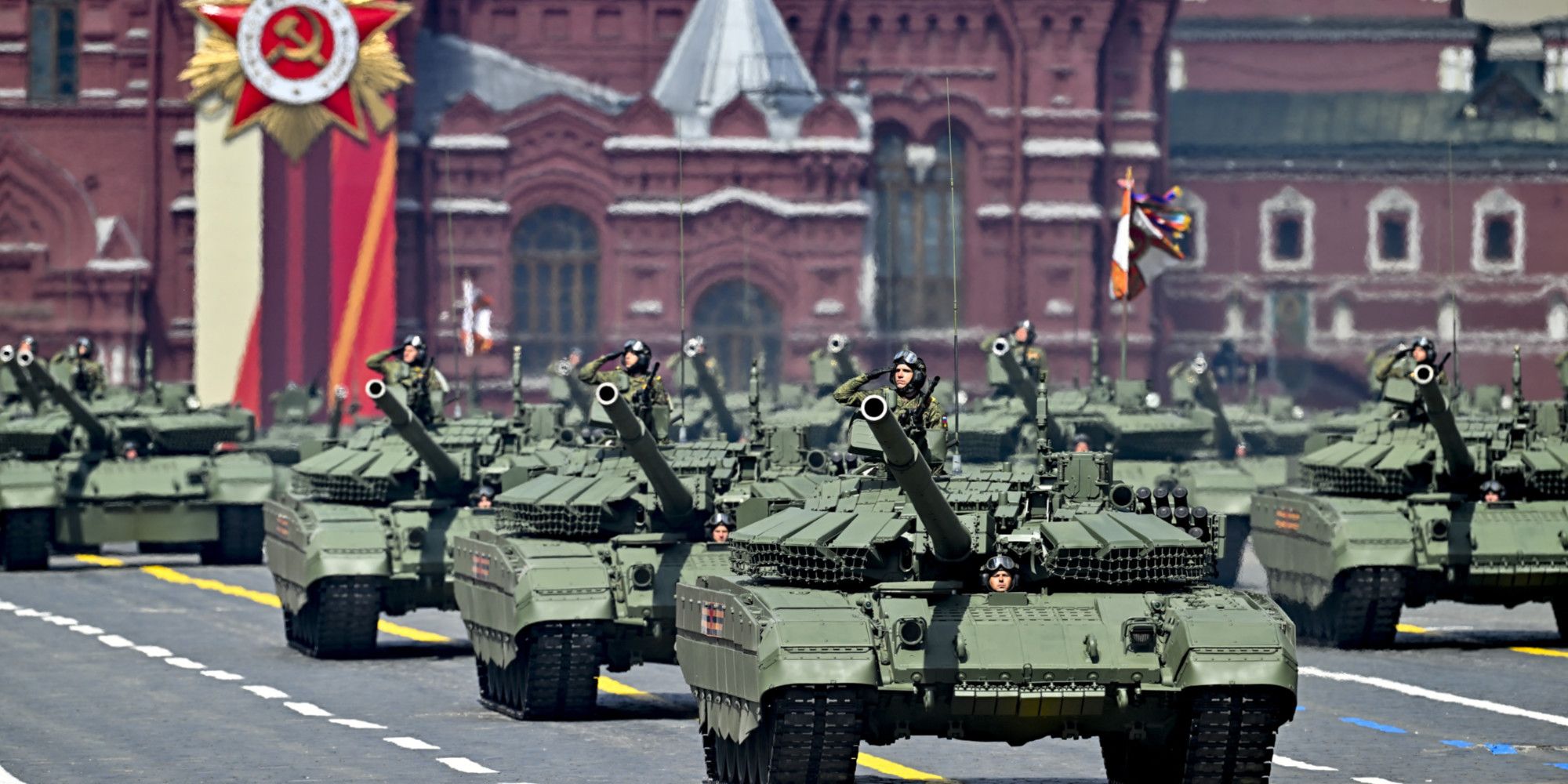 Russie : démonstration de force de Vladimir Poutine lors du défilé du 9 ...