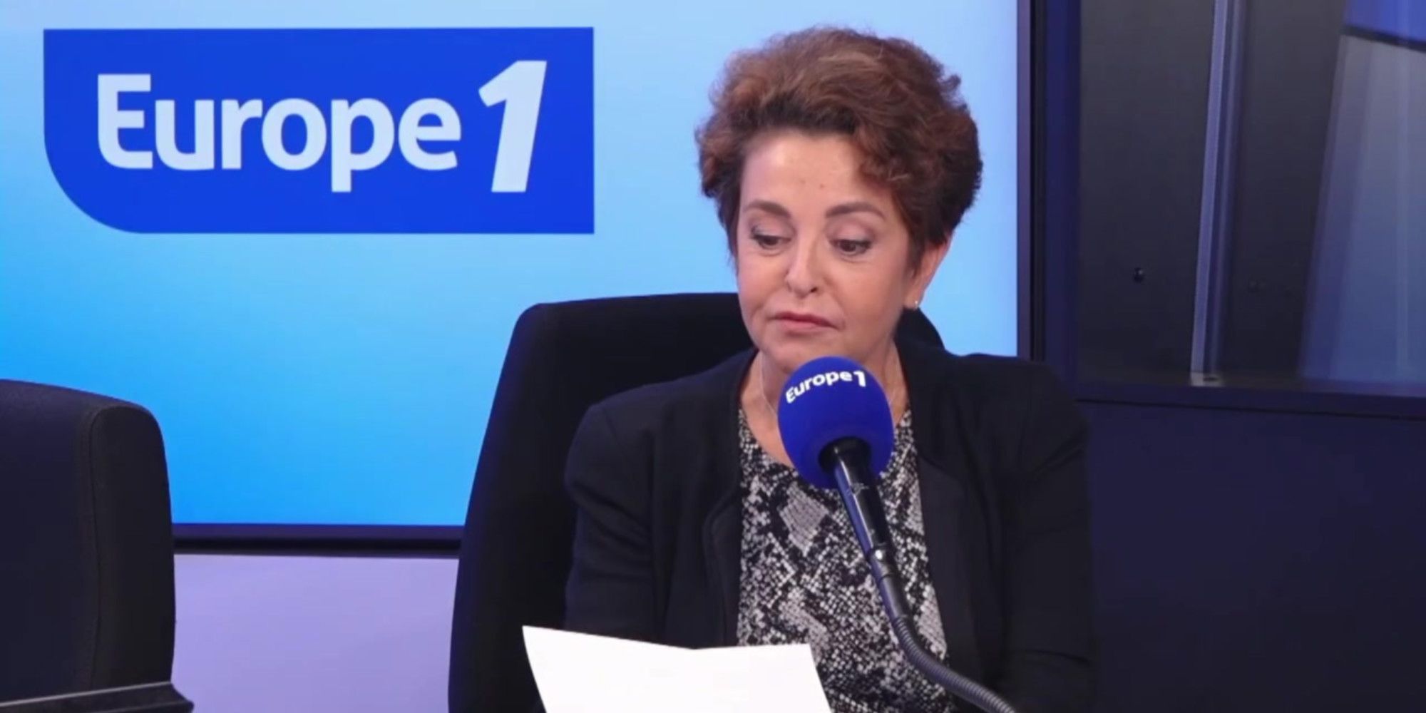 Consultations : cela va-t-il permettre à Emmanuel Macron de faire ...