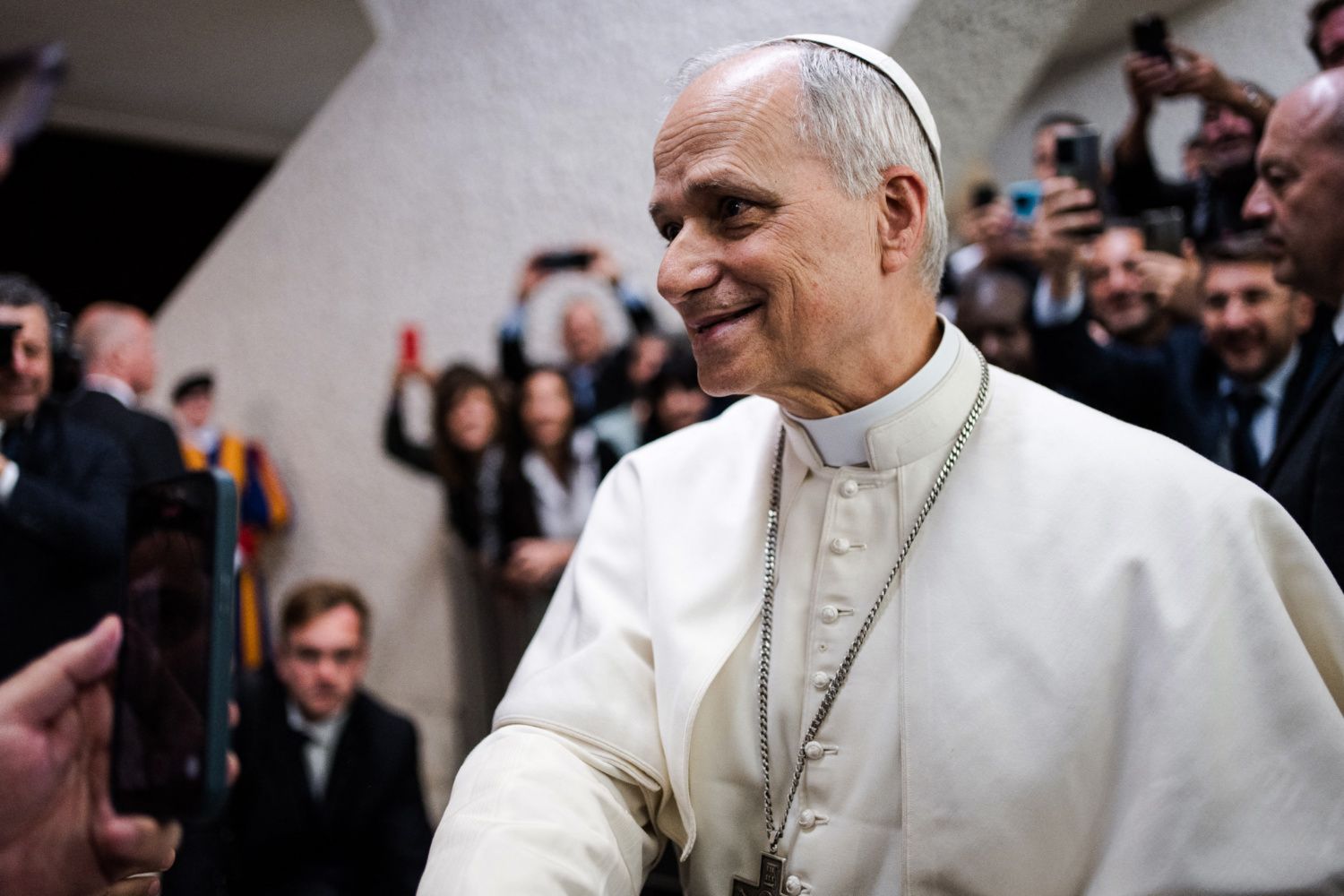 Léon XIV : découvrez la photo officielle du nouveau pape