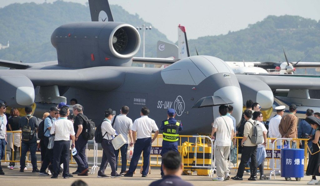 La Chine dévoile Jiutian, un «vaisseau mère» aérien sans pilote, capable de lancer jusqu’à 100 ...