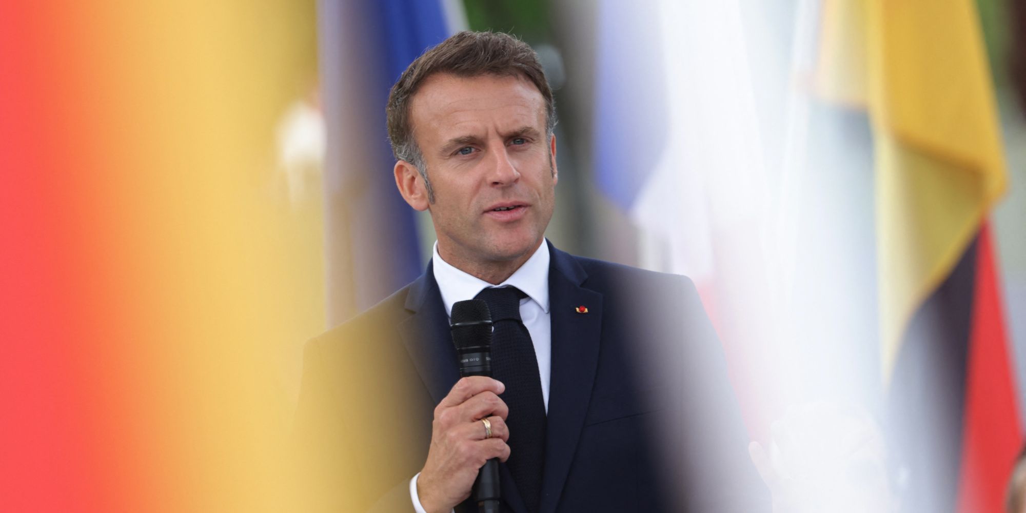 Emmanuel Macron déplore la «fascination pour l'autoritarisme» en Europe ...