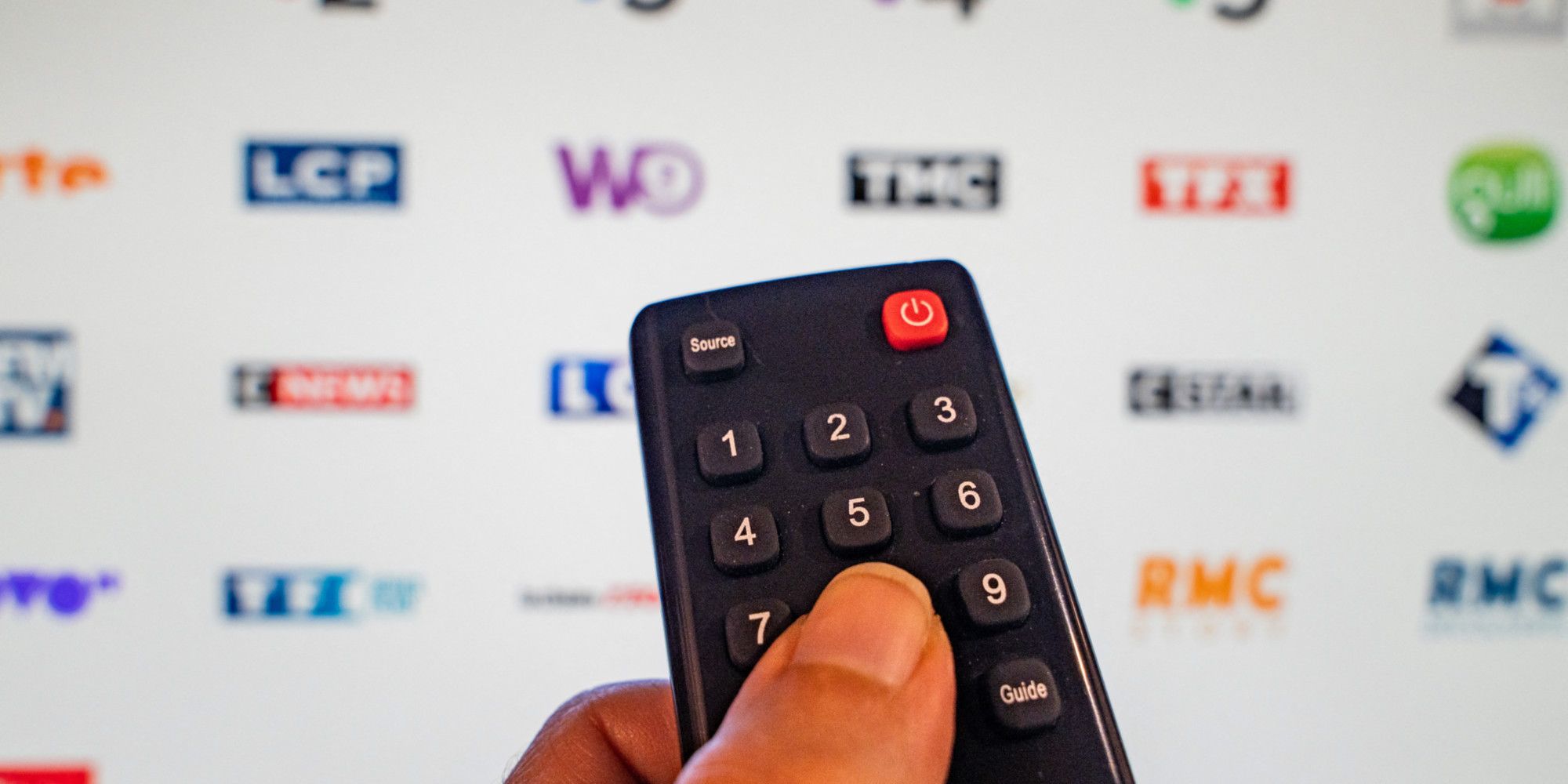 Nouvelle numérotation de la TNT : comment avoir accès aux chaînes