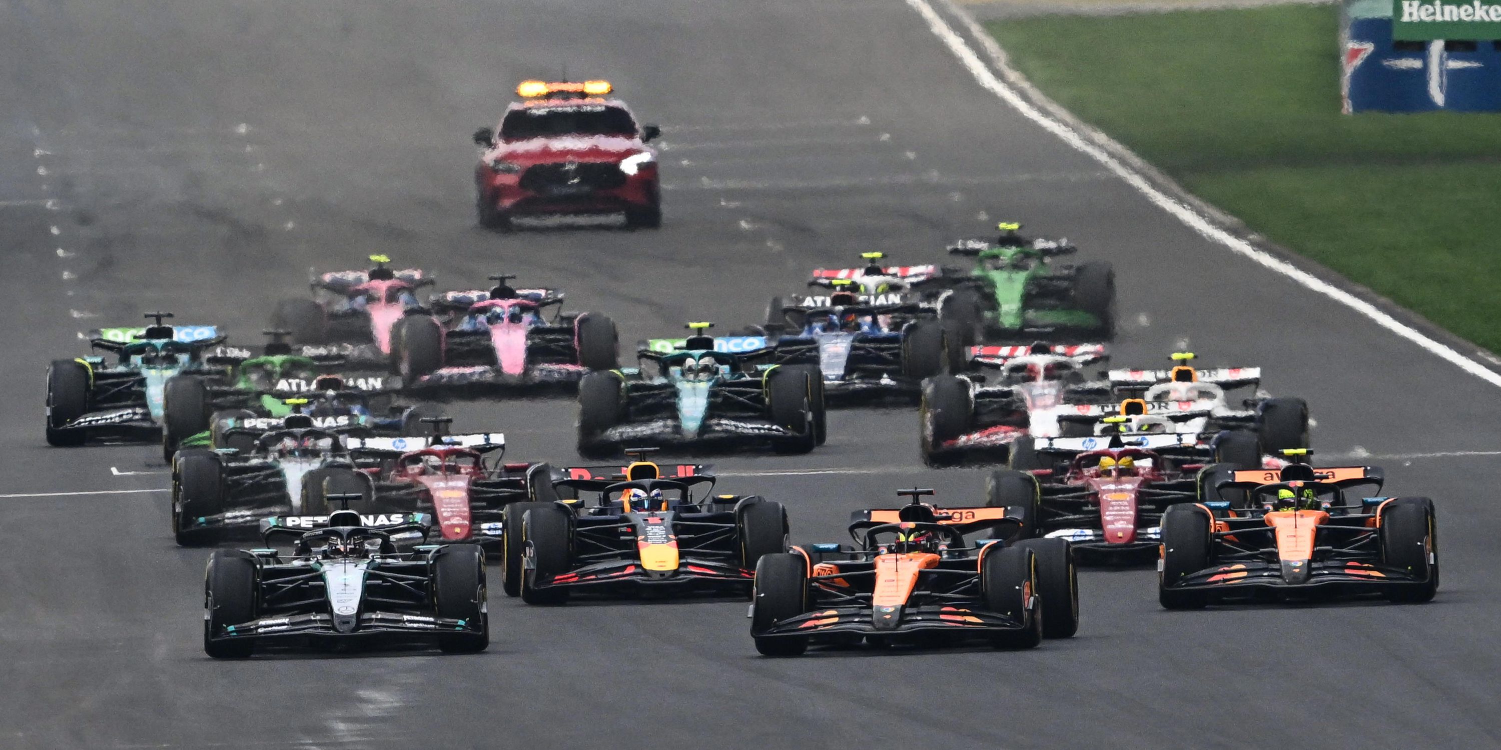 Formule 1 : McLaren au sommet, Red Bull en crise, des rookies au niveau ...