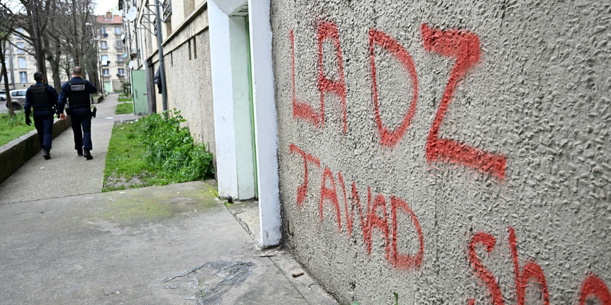 Martigues : un commerçant, victime de racket de la DZ Mafia, forcé de ...