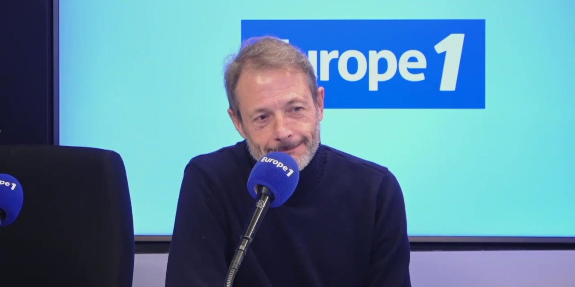 «Des vivants» : Jean-Xavier de Lestrade est l'invité de Culture médias